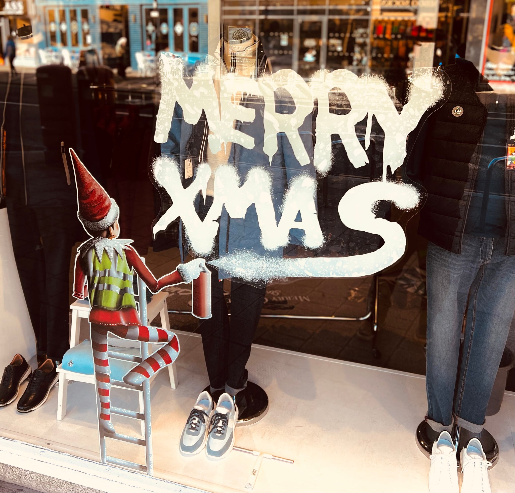 Decorative Snow Windows & Window Decorations | Snow Windows